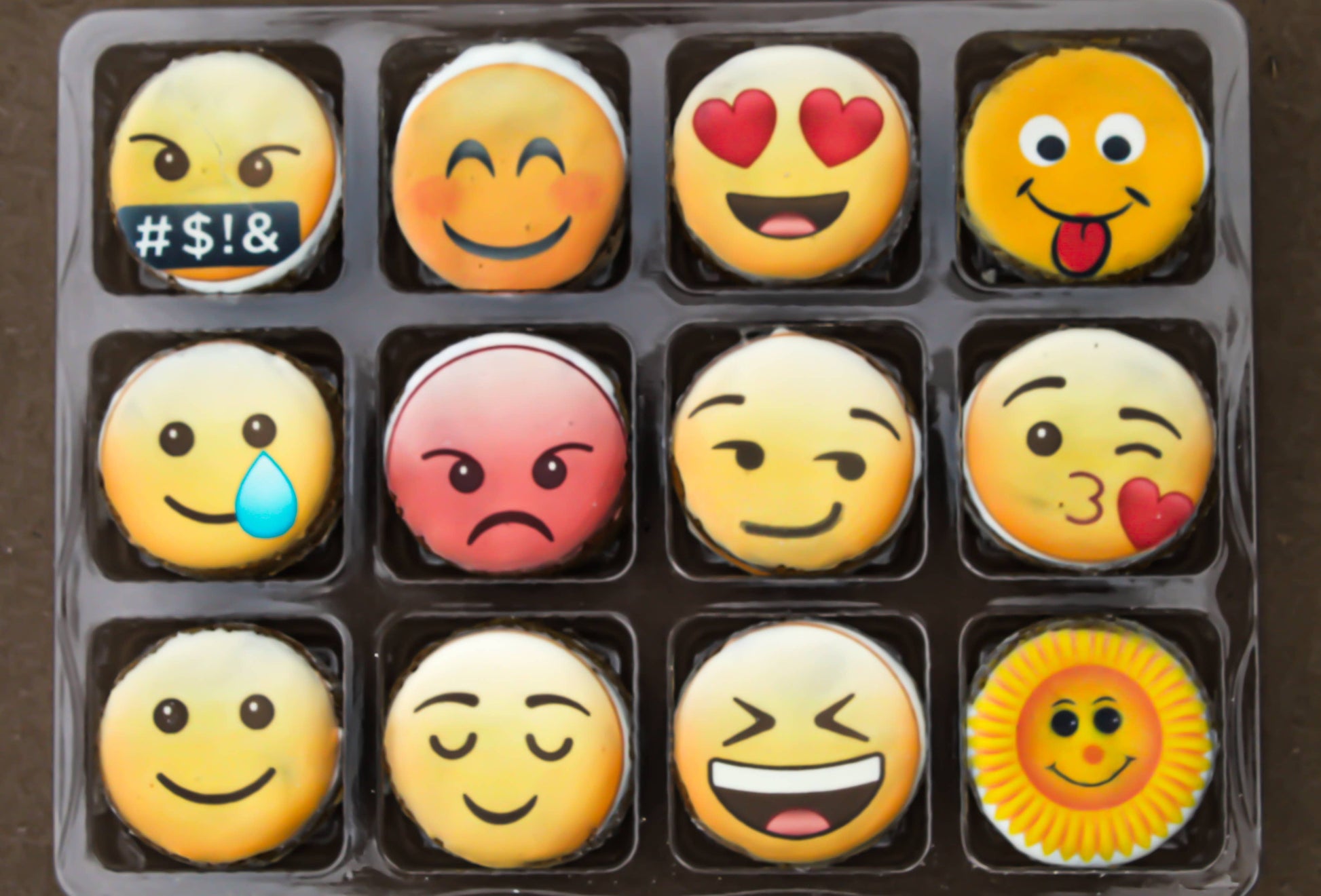 Tackle Your Emoji's, Dog Treats – The Oil Tree