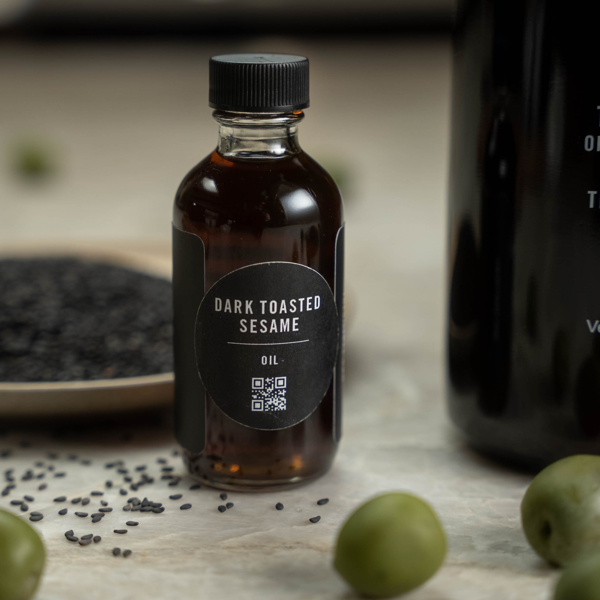 Dark Toasted Sesame Oil – The Oil Tree